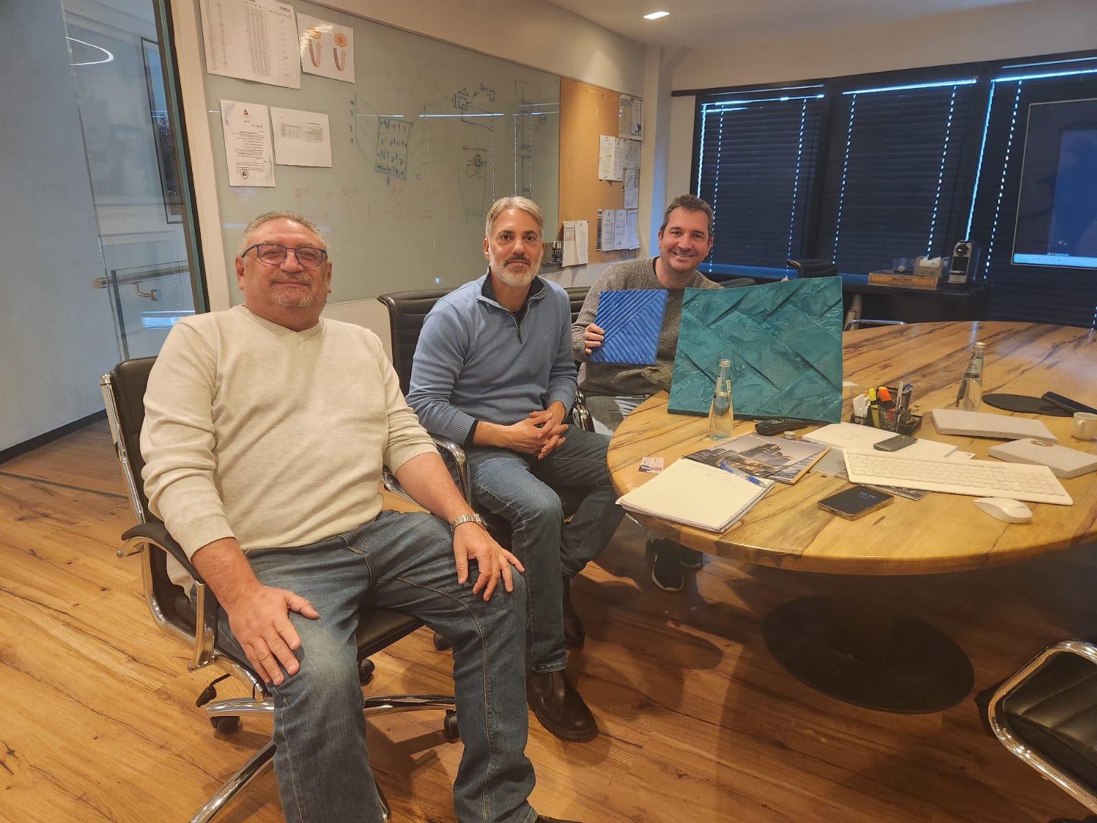 ALCON is using Waynerr now - Global Professional B2B Platform